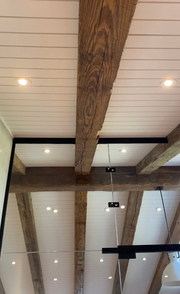 Enhancing Your Space With Architectural Features - Nostalgic Wood